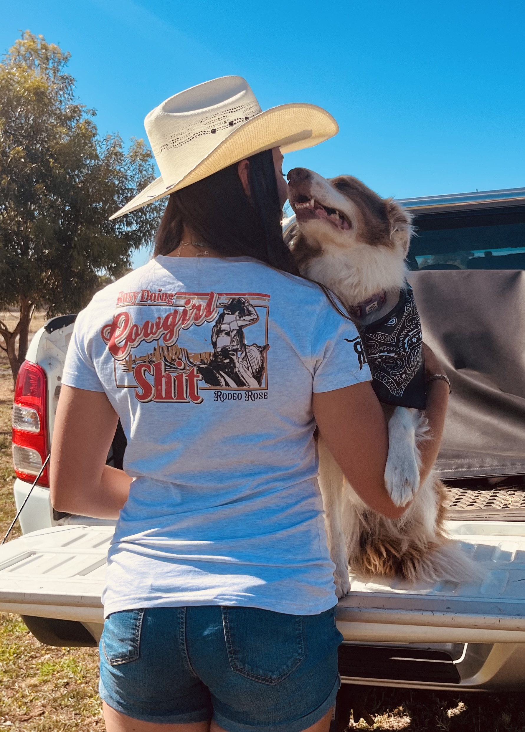 Women's T-shirts & Singlets – Double R Western Co.